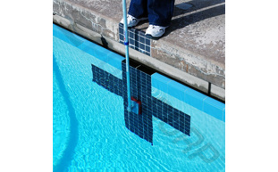 POOL360 | Medium Pad with 36" - 72" Handle