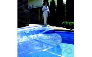 POOL360 | 15' In-Ground Solar Blanket Roller