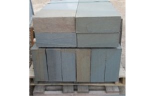 POOL360 | 1.5” Bluestone Full Color Thermal Pattern Cut Paver